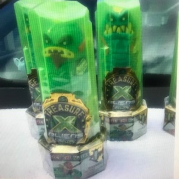 moose toys | Toys | 2 Treasure X Aliens Dissection Kit Slime Action ...